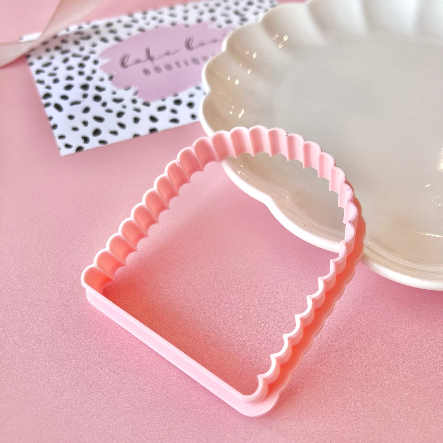SCALLOP ARCH COOKIE CUTTER – Bake Box Boutique